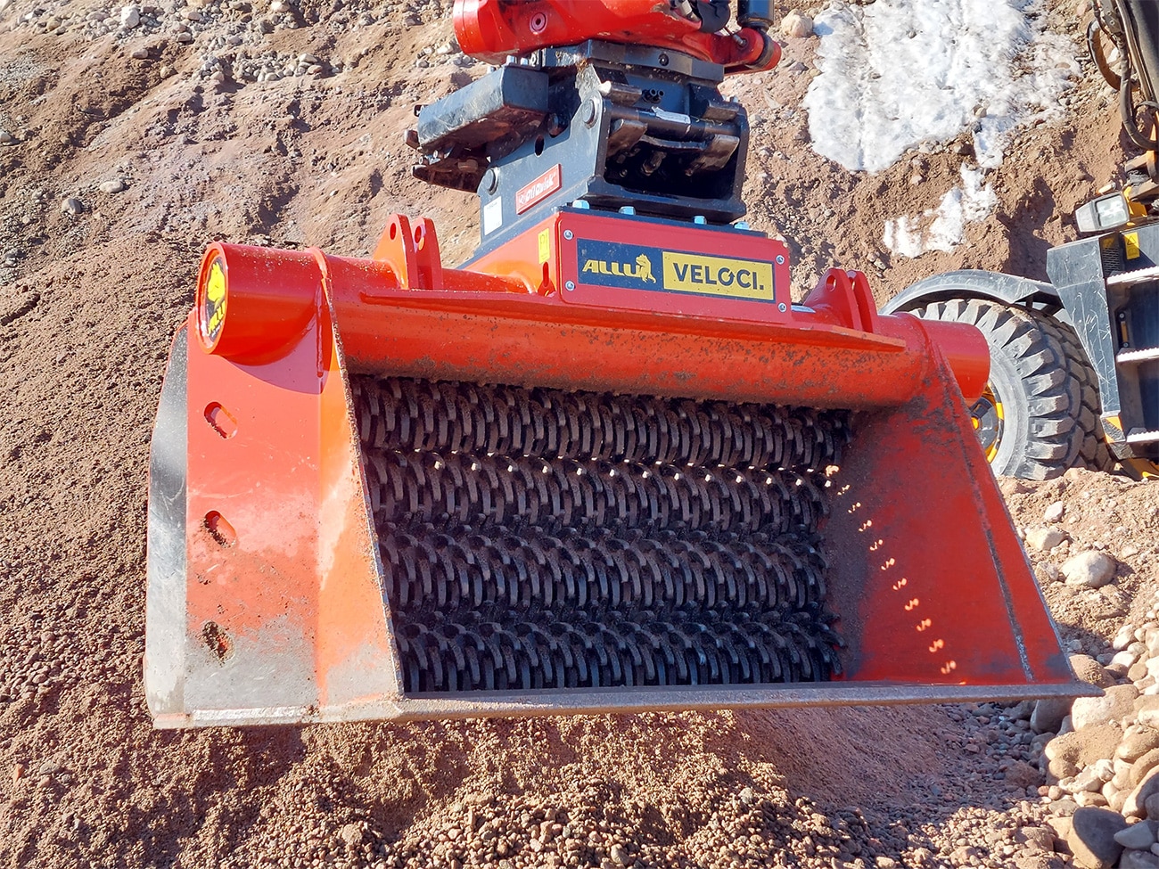 Nieuwe zeefbakken voor compacte machines - Bouwmat