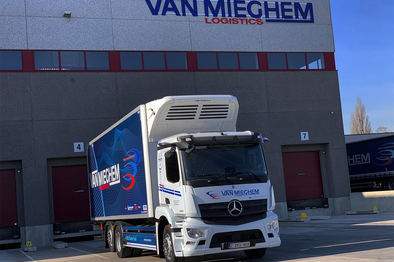 Van Mieghem Logistics zet eActros in voor distributiewerk
